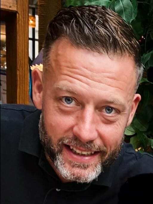 Jonathan Nichols | Online Condolence Book